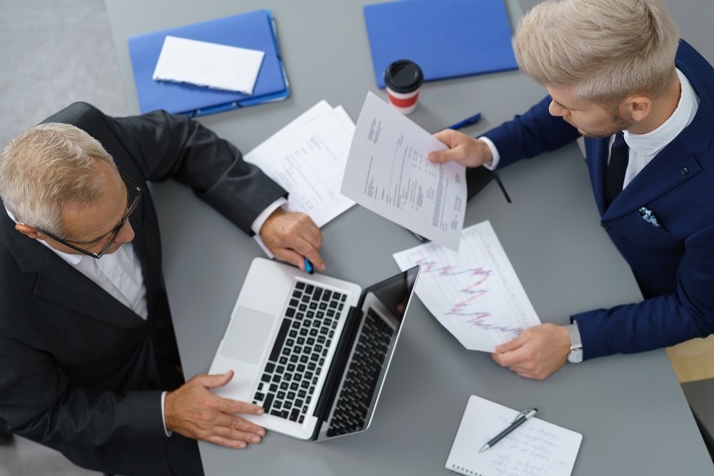 Autónomo contratar familiar Régimen General ¡Guía Paso a Paso! 【2019】